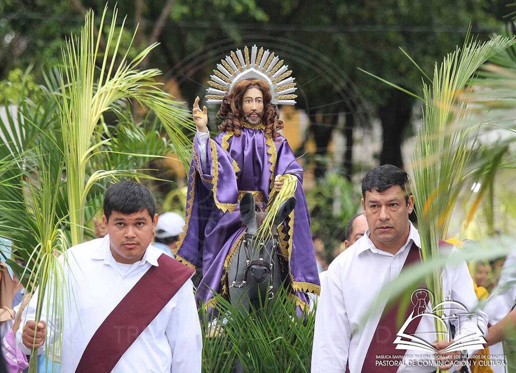 Hoy se celebra el Domingo de Ramos - AhoraCDE